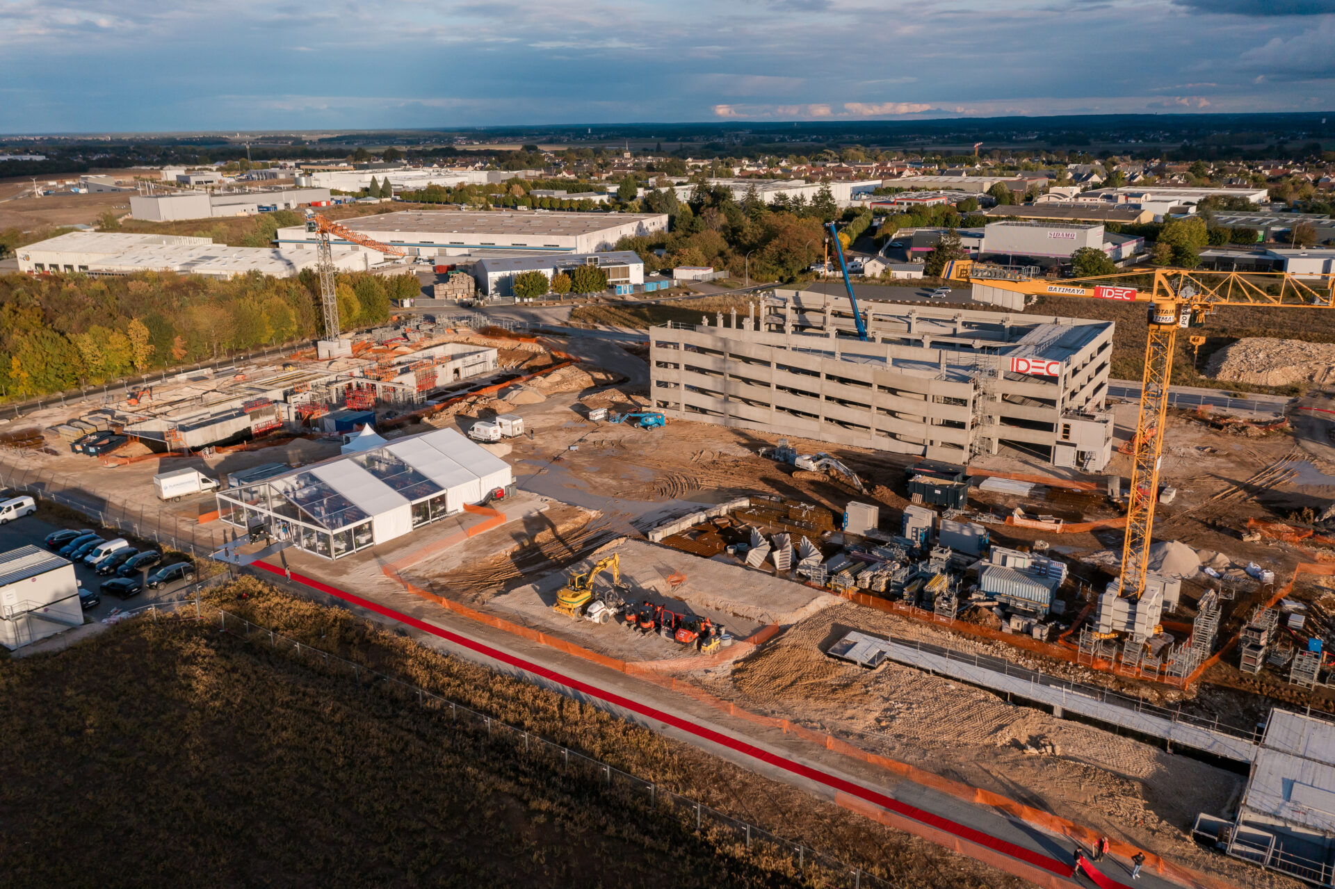 Le GROUPE IDEC pose la 1ère pierre de son CAMPUS à La Chaussée-Saint ...